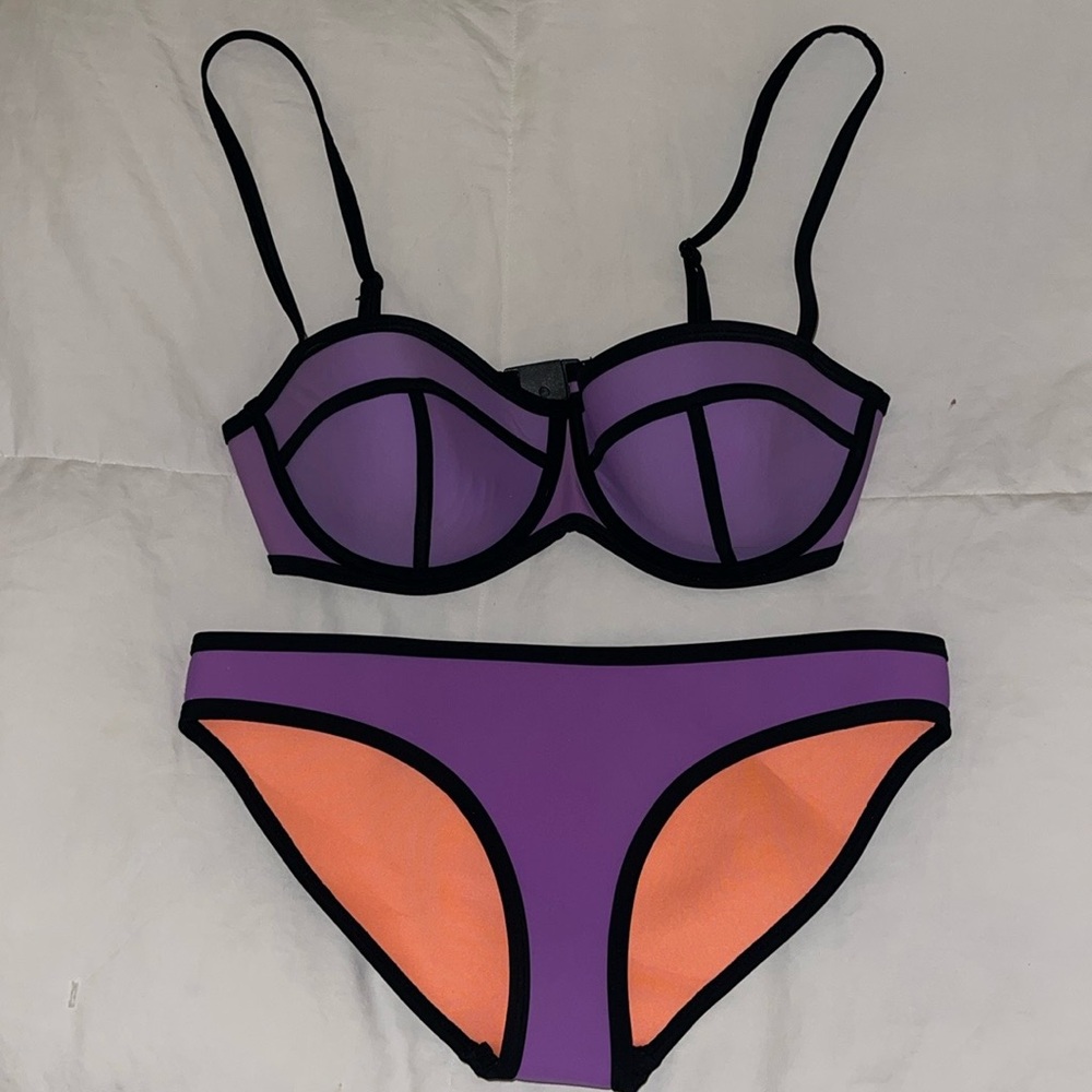 Triangl Bikini Two Pieces - Gem